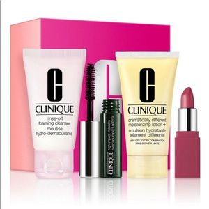 Clinique Makeup | New 7 Piece Set | Poshmark